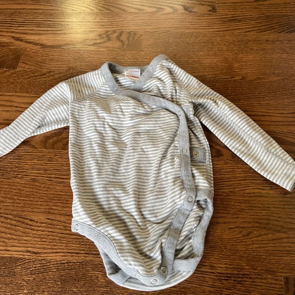 One Pieces | Hanna Andersson Wrap Bodysuit Onesie 1824m Perfect ...